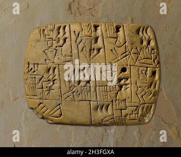 Mesopotamian Mesopotamia Tablet Stock Photo - Alamy