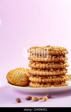 Homemade shortbread rings sprinkled with nuts Stock Photo - Alamy