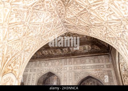 Interior of Khas Mahal at The Red Fort Complex in New Delhi Stock Photo ...
