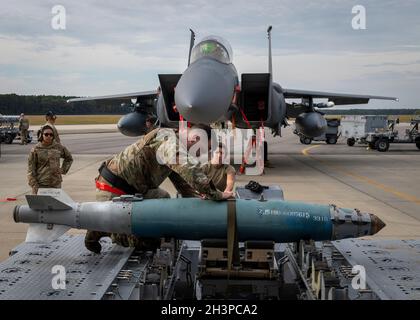 A weapons load crew team chief assigned to the 9th Expeditionary Bomb ...