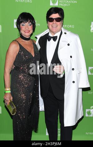 Donna Soloway and Richard Soloway attend the Bette Midler's Annual ...