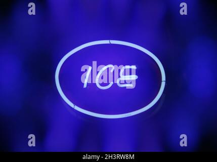 Vintage Neon Signs on restaurant Ice Stock Photo - Alamy