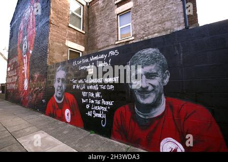 Mural of Ian St John and Roger Hunt, Liverpool FC street art, Sybil ...