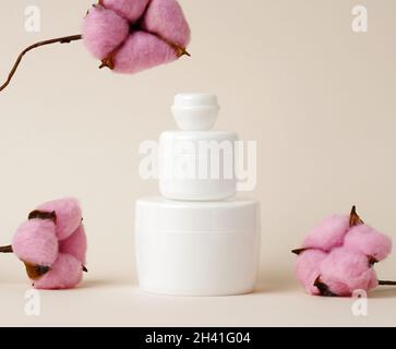 Blank white plastic jar lid isolated on white background Stock Photo ...