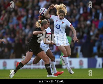 England's Abby Dow during the Women's Rugby World Cup final match at ...