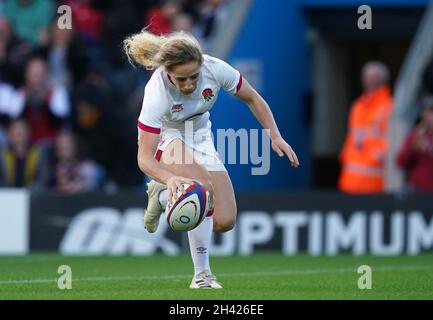 England's Abby Dow during the Women's Rugby World Cup final match at ...