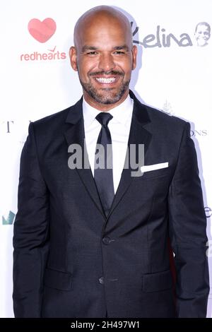 Amaury Nolasco arrives to the Global Gift Gala on October 30, 2021 at ...