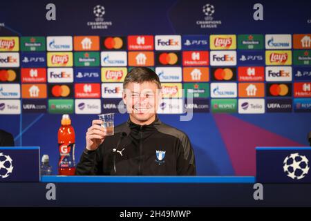 Malmo FF's Headcoach Jon Dahl Tomasson speaks during a press conference ...