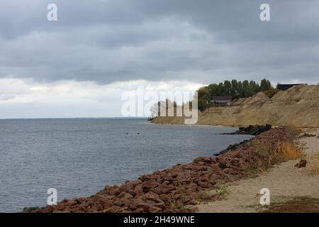 Dam of the Kiev reservoir in Ukraine with a bird's-eye view Stock Photo ...