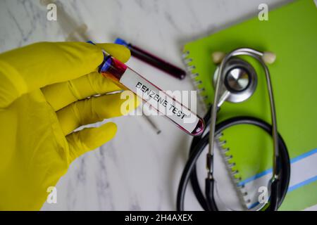 Canister of benzene gas Stock Photo - Alamy
