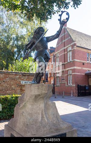 The King Richard III statue by sculpture James Butler standing in the ...