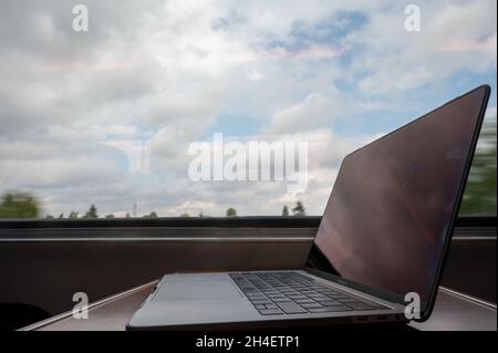 PRODUCTION - 29 September 2021, Saxony-Anhalt, ---: In a train of the ...