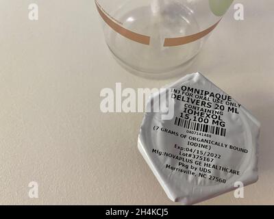 Omnipaque Iohexol oral solution contrast to be taken before CT scan ...