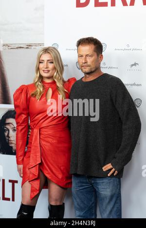 Luna Schweiger, Til Schweiger und Emma Schweiger bei der Premiere der ...