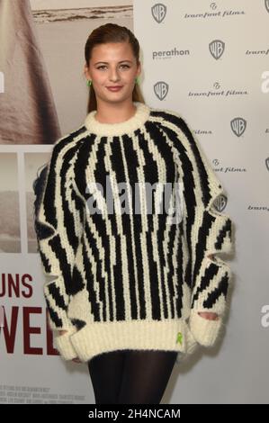 Munich, Germany. 03rd Nov, 2021. Actors Emily Cox, (l), Til Schweiger ...