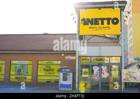 POLAND, BYDGOSZCZ - June 20, 2021: Logo Netto . European chain of local ...