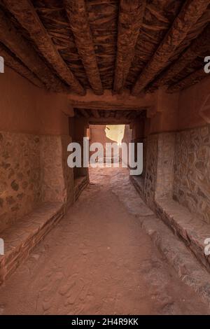 Ancient city of Taghit old Ksar path, medina Stock Photo - Alamy
