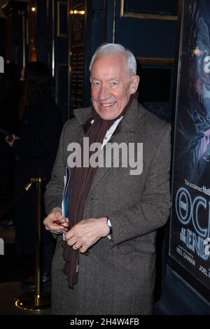 London, UK. Simon Callow at the West End premiere of National Theatre's ...