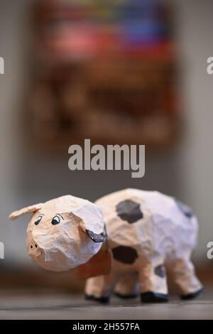 Kassel, Germany. 04th Nov, 2021. Dolls sit on cushions in a relaxation ...