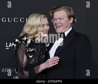 Kirsten Dunst and Jesse Plemons attend the 83rd annual Golden Globe ...