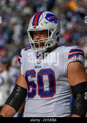 Buffalo Bills center Mitch Morse (60) warms up before an NFL football ...