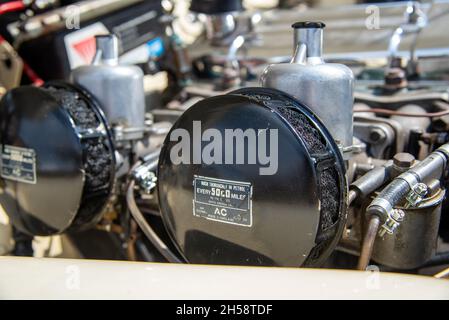 Triumph TR3 engine bay Stock Photo - Alamy