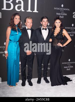 MIAMI, FL-NOV 2: Nancy Malnik, Steven Tyler Aimee Preston and Al Malnik ...