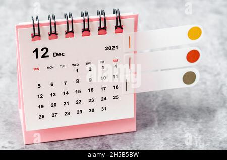 The Mini Desk Calendar December 2021 Stock Photo - Alamy