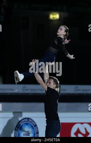 Iuliia ARTEMEVA & Mikhail NAZARYCHEV, Russia, during the Exhibition ...