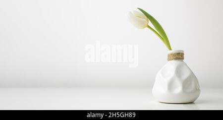 vase with tulip desk2. Resolution and high quality beautiful photo ...