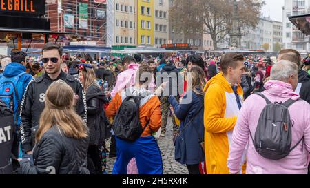 Big crowd celebrating annual Carnival in Cologne, Germany Stock Photo ...