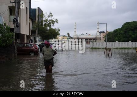Wallajah Mosque; Big Mosque in Triplicane, Chennai; Madras, Tamil Nadu ...