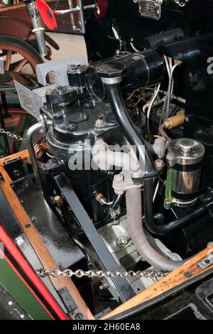 Close-up view of the Engine of a 1900, Daimler, taking part in the ...