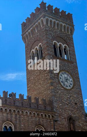 Bertinoro, Forli Cesena province, Emilia-Romagna, Italy: old typical ...