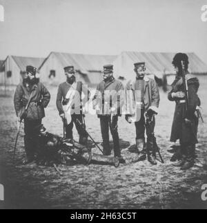 Lieutenant Colonel Munro & officers of the 39th Regiment, Crimean War ...
