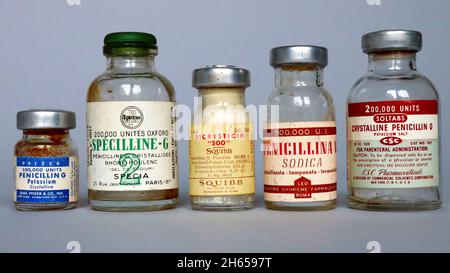 Vintage 1950s Vials of PENICILLIN G Produced by CSC Pharmaceuticals New ...