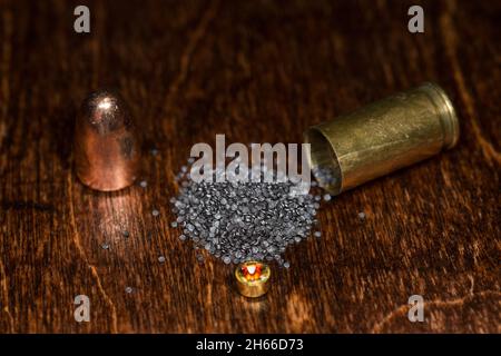 Handgun Cartridge Components Stock Photo - Alamy