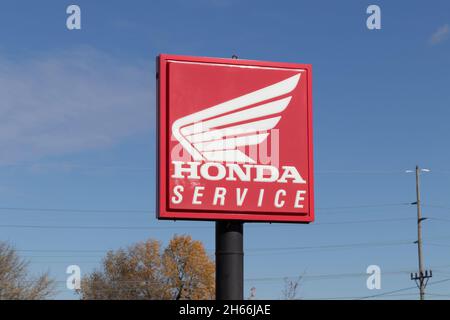 Ft. Wayne - Circa November 2021: Navistar International Semi Tractor ...