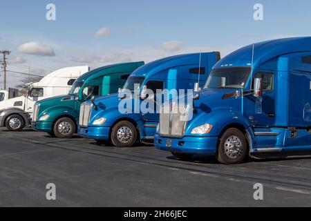 Ft. Wayne - Circa November 2021: Navistar International Semi Tractor ...