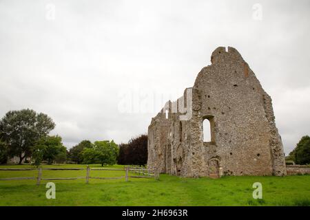view of the ruined priory in boxgrove West Sussex england Stock Photo ...