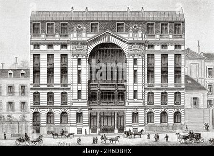 Illustration of 19th Century French Architecture. Outside the building ...