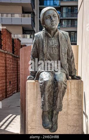 Sculpture Across Time And Space, Two Children of Toronto Meet Stock ...