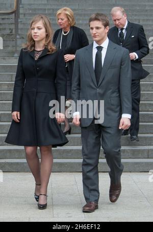 Margaret Thatcher's family including her children and grandchildren are ...