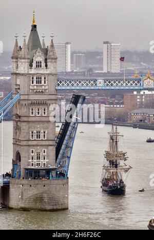 The replica slave ship Zong in the river Thames Stock Photo - Alamy