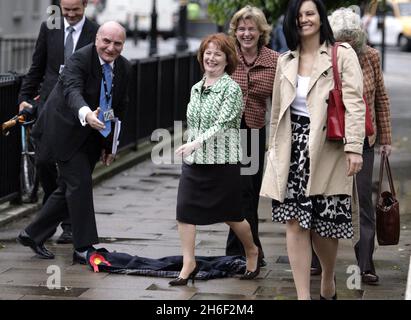 Steve Pound MP replicated Sir Walter Riley's gallantry for Queen ...