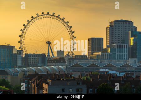 Waterloo station at twilight, London, England, UK Stock Photo - Alamy