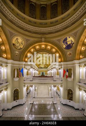 Capitol rotunda of the South Dakota State Capitol building in Pierre ...