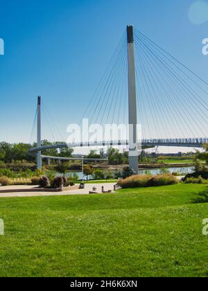 OMAHA, UNITED STATES - Oct 14, 2021: The Omar the Troll statue at Bob ...