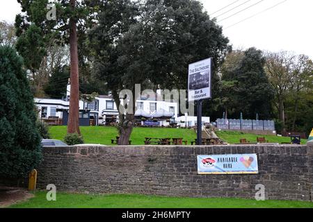 The Salthouse pub and restaurant, Clevedon Stock Photo - Alamy