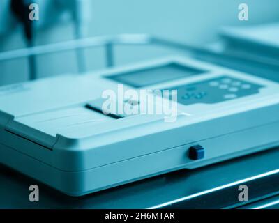 Portable ECG EKG Heart Monitor App running on iPhone 4 showing normal ...